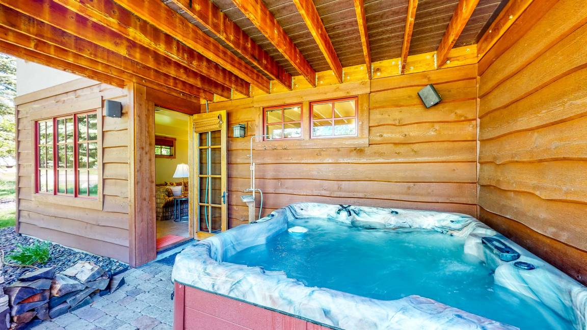 221 M² House ∙ 3 Bedrooms ∙ 8 Guests - McCall, ID