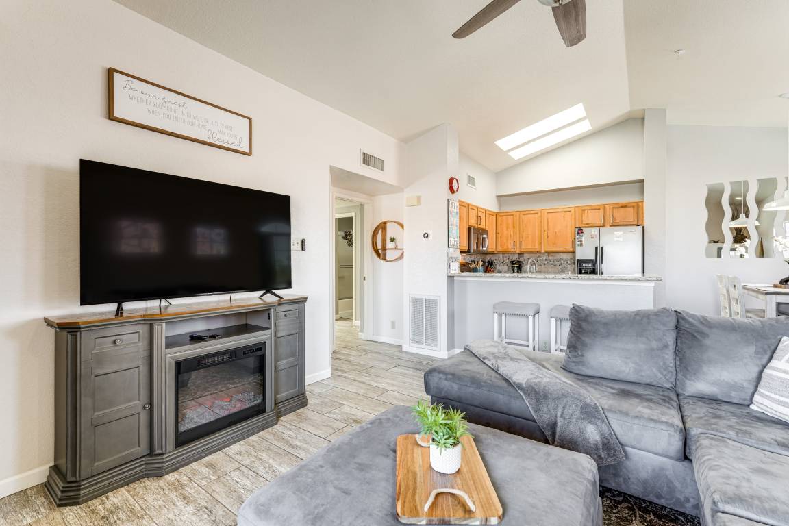 65 M² Apartment ∙ 1 Bedroom ∙ 4 Guests - Lake Havasu State Park, Lake Havasu City