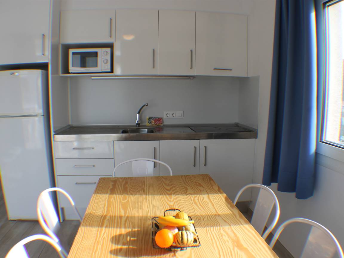 65 M² Apartamento ∙ 2 Habitaciones ∙ 6 Huéspedes - Rosas