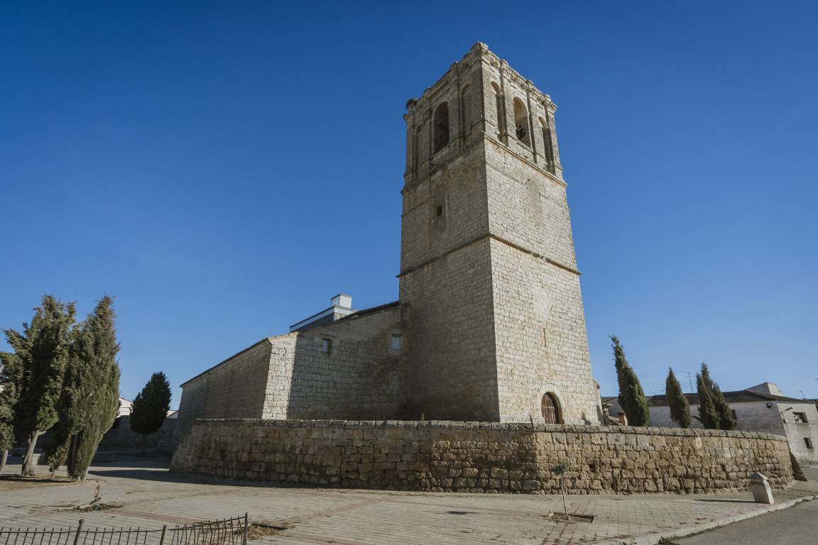 350 M² Ferienhaus ∙ 8 Schlafzimmer ∙ 16 Gäste - Medina de Rioseco