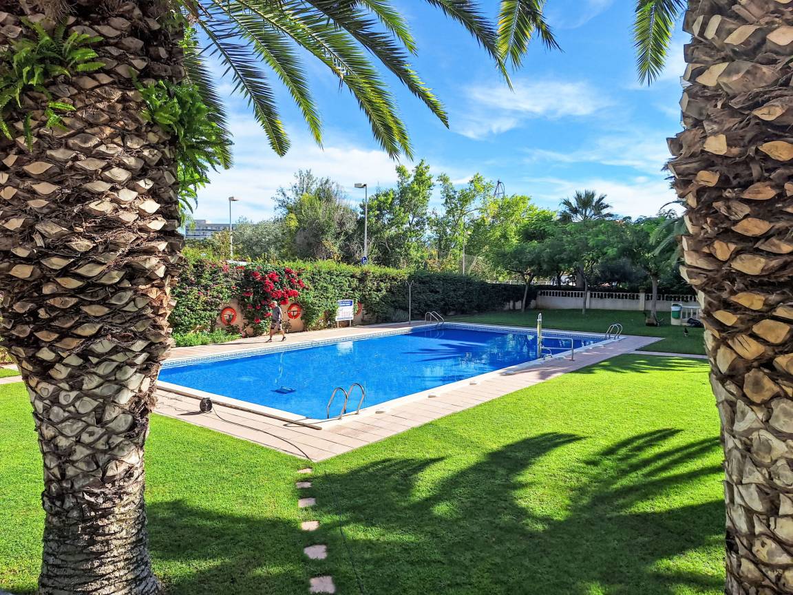 65 M² Apartamento ∙ 2 Habitaciones ∙ 4 Huéspedes - Salou