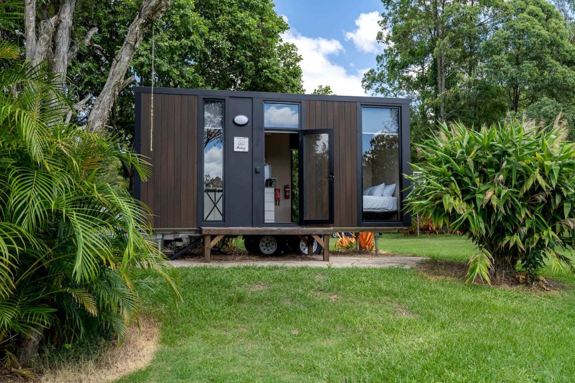 House ∙ 1 Bedroom ∙ 2 Guests - The Palms