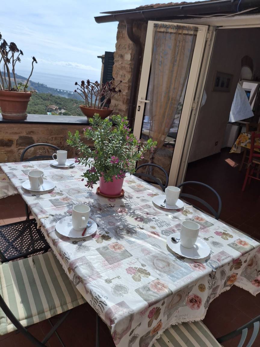 120 M² Maison De Vacances ∙ 4 Chambres ∙ 7 Personnes - Imperia