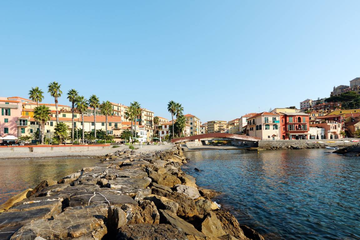 32 M² Appartement ∙ 1 Chambre ∙ 5 Personnes - Imperia