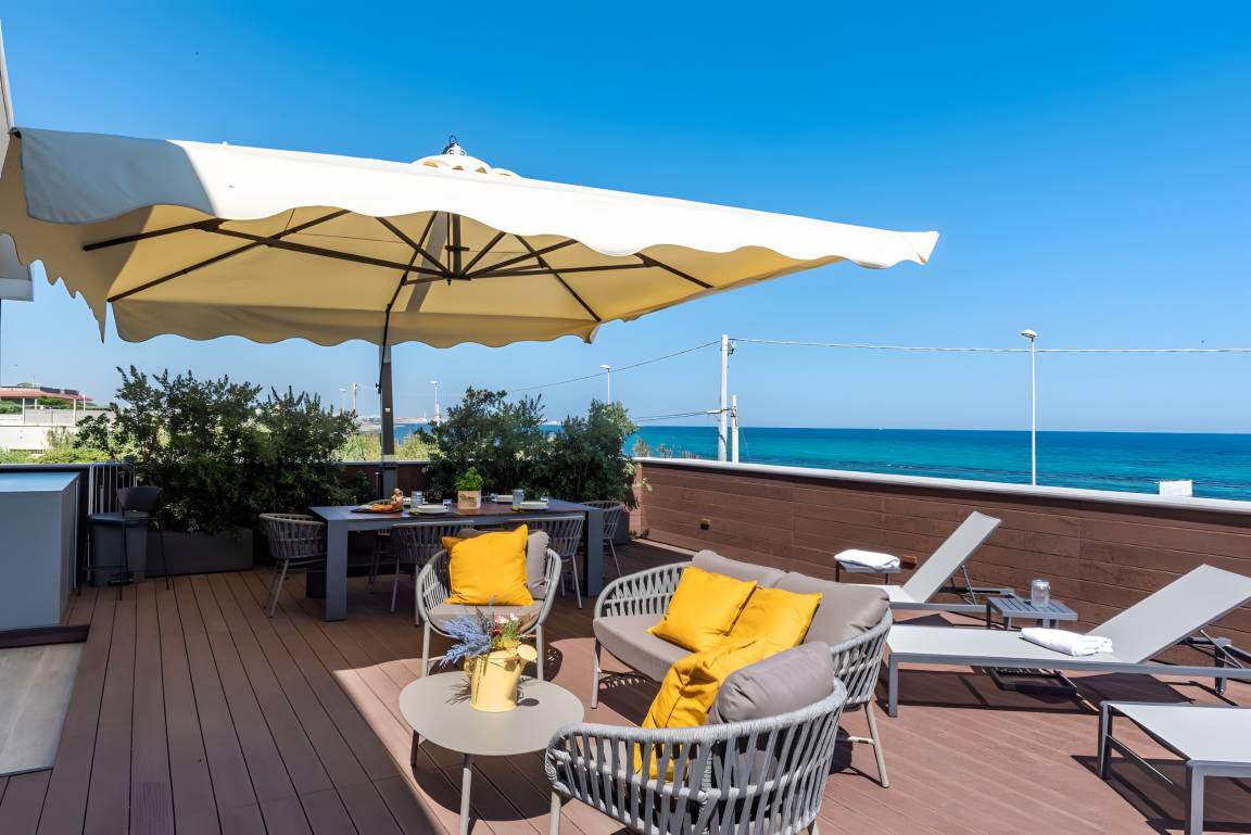 170 M² Apartamento ∙ 2 Habitaciones ∙ 6 Huéspedes - Bari