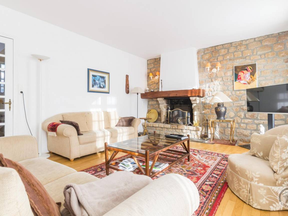 125 M² Cottage ∙ 3 Chambres ∙ 6 Personnes - Ducey