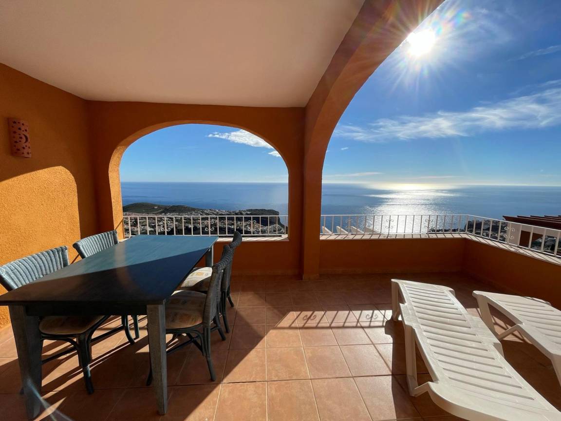 120 M² Apartamento ∙ 2 Habitaciones ∙ 4 Huéspedes - Benitachell