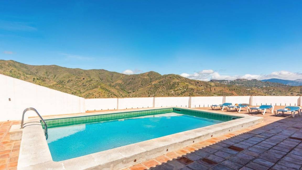 280 M² House ∙ 8 Bedrooms ∙ 16 Guests - Rincón de la Victoria