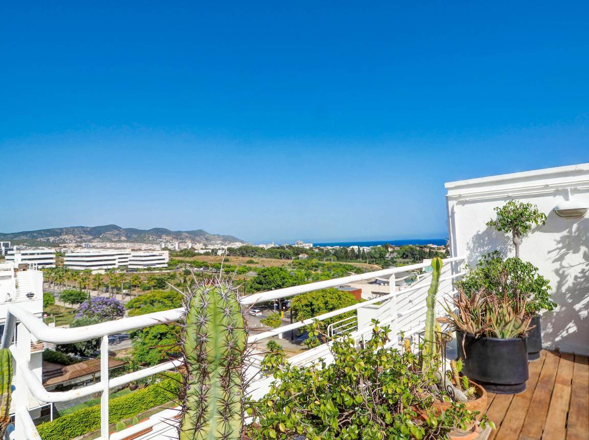 105 M² Appartement ∙ 2 Chambres ∙ 5 Personnes - Sitges