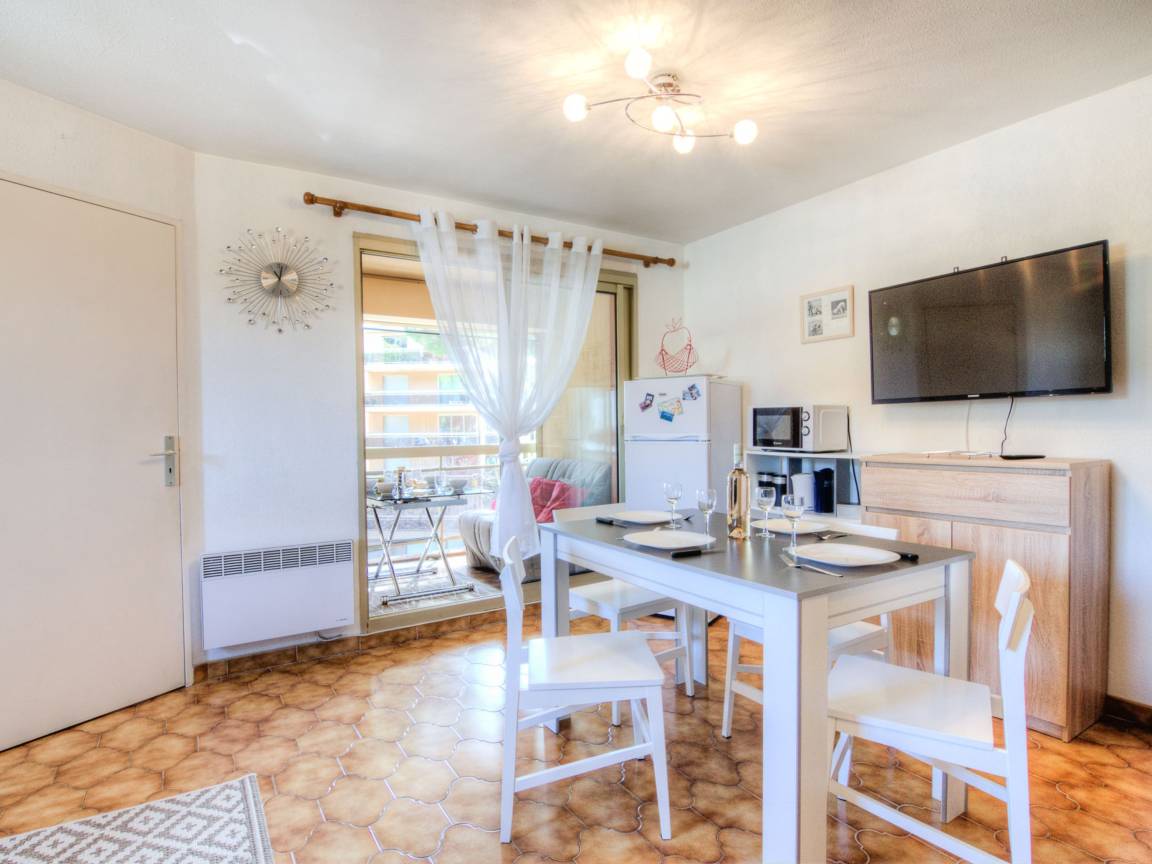 33 M² House ∙ 1 Bedroom ∙ 4 Guests - Porquerolles