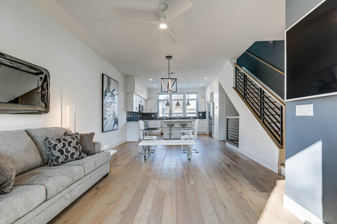 148 M² Ferienwohnung ∙ 2 Schlafzimmer ∙ 8 Gäste - Sacramento, CA