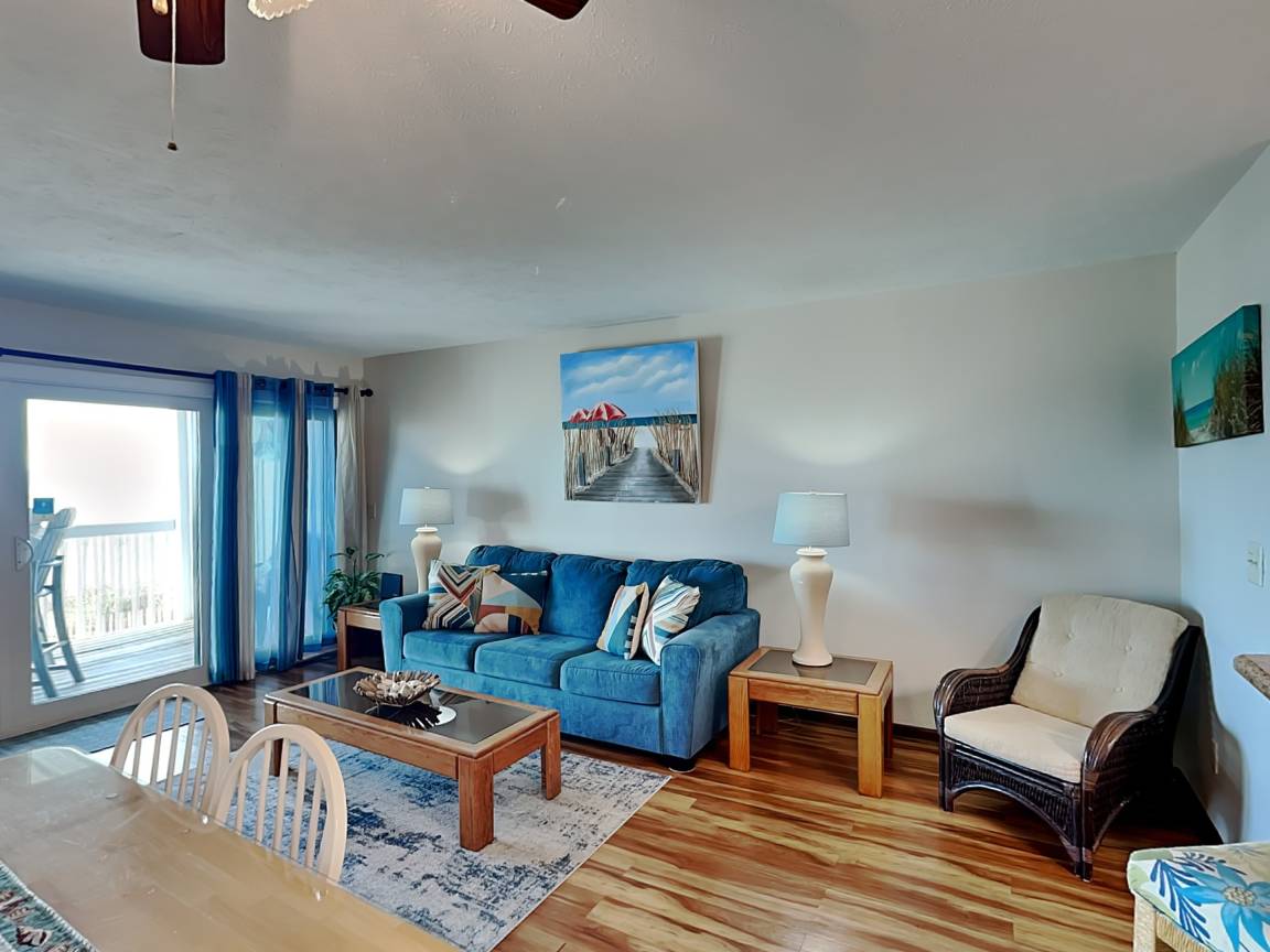 87 M² Condo ∙ 2 Bedrooms ∙ 6 Guests - Carolina Beach