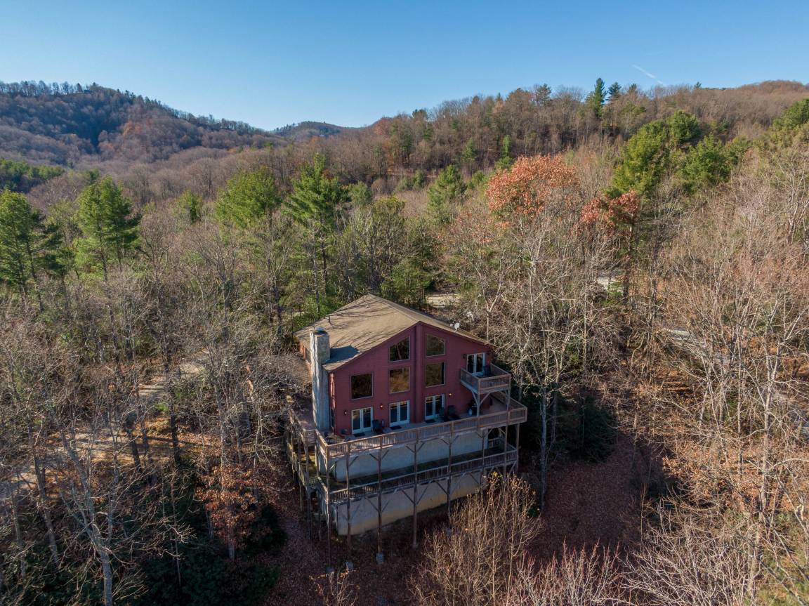 Cabin ∙ 3 Bedrooms ∙ 8 Guests - Blowing Rock, NC