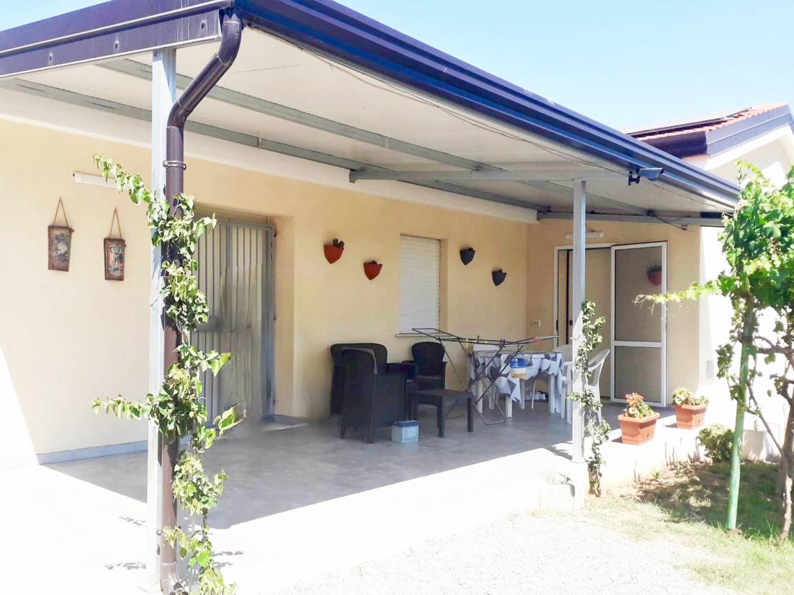 100 M² Chalet ∙ 3 Camere Da Letto ∙ 6 Ospiti - Isola di Capo Rizzuto