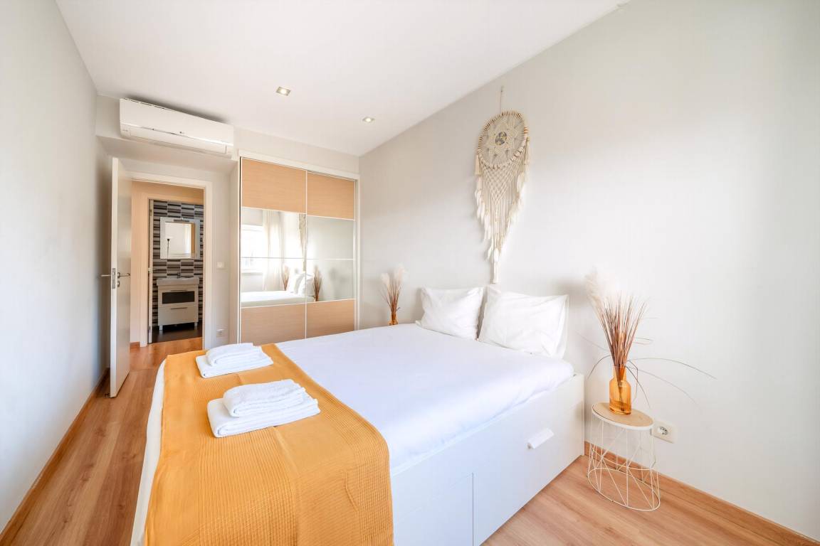 180 M² Apartment ∙ 3 Bedrooms ∙ 6 Guests - Fernão Ferro