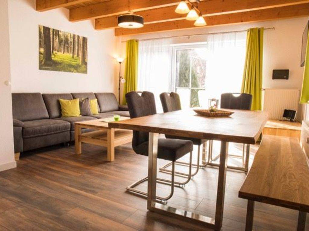 75 M² Ferienhaus ∙ 3 Schlafzimmer ∙ 8 Gäste - Butjadingen