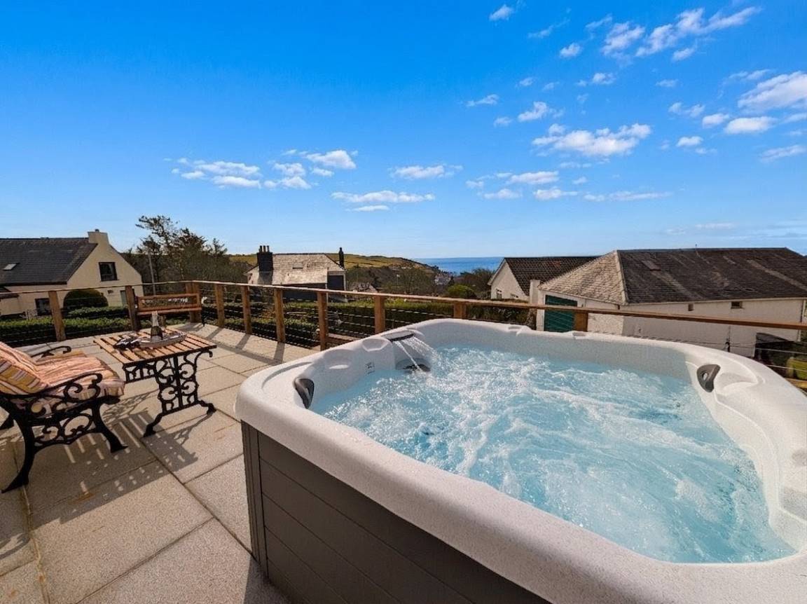 Cottage ∙ 4 Bedrooms ∙ 8 Guests - Portpatrick