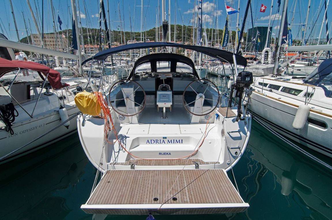 14 M² Hausboot ∙ 3 Schlafzimmer ∙ 6 Gäste - Split