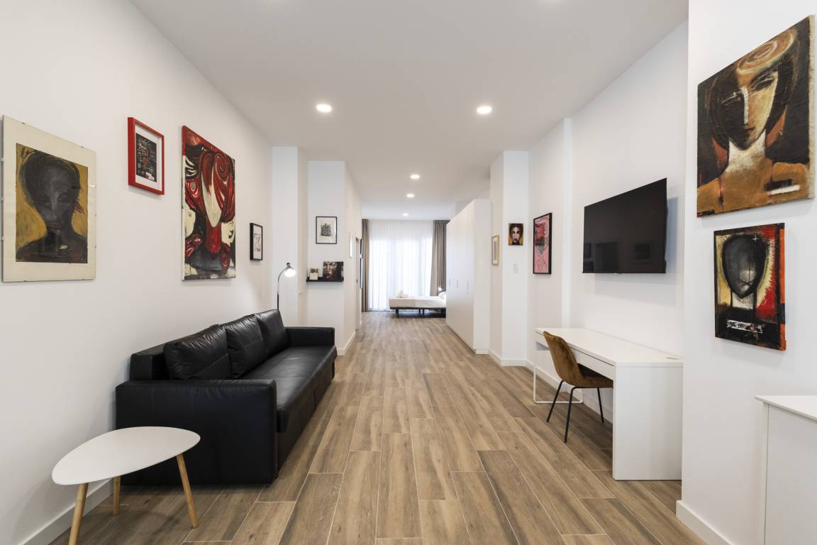 70 M² Monolocale ∙ 4 Ospiti - La Torre