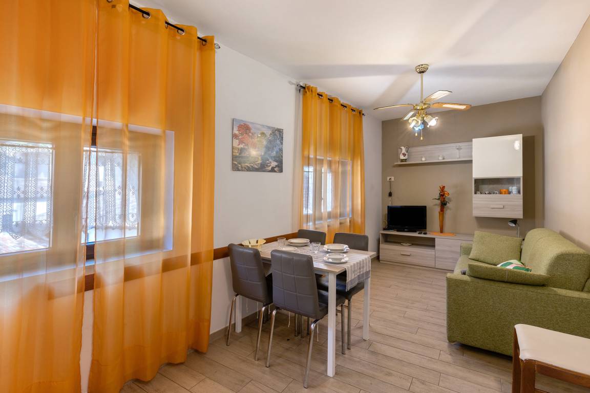 40 M² Appartamento ∙ 1 Camera Da Letto ∙ 2 Ospiti - Toscolano Maderno