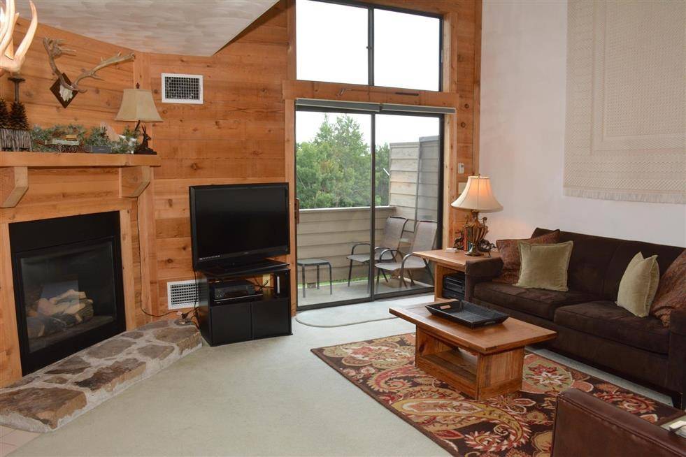 Condo ∙ 1 Bedroom ∙ 6 Guests - Laurel Hill State Park, PA