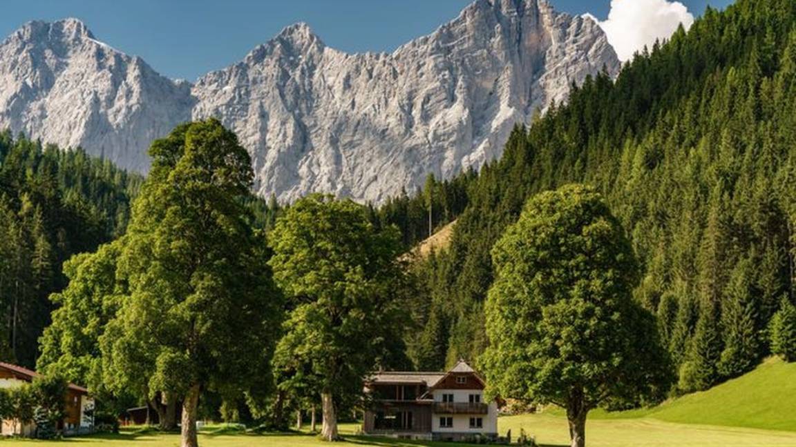 16 M² Huoneisto ∙ 4 Makuuhuonetta ∙ 10 Vierasta - Hallstatt