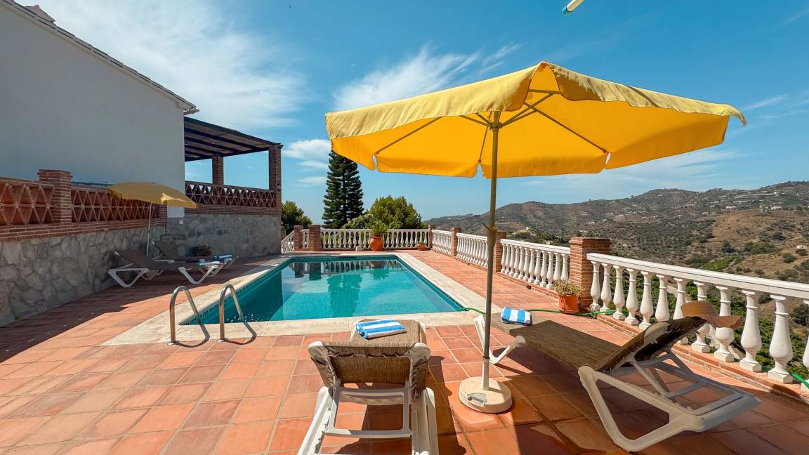 126 M² Villa ∙ 2 Slaapkamers ∙ 4 Gasten - Frigiliana