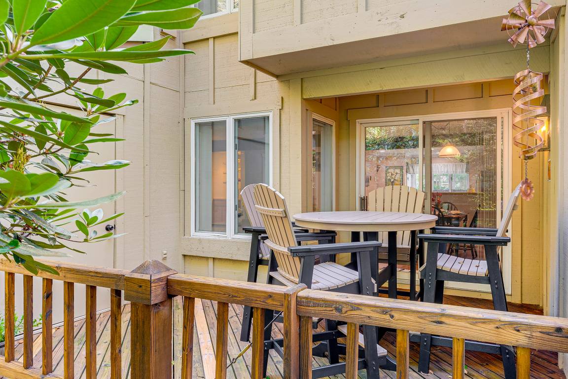 138 M² Apartment ∙ 3 Bedrooms ∙ 6 Guests - Pocono Lake, PA