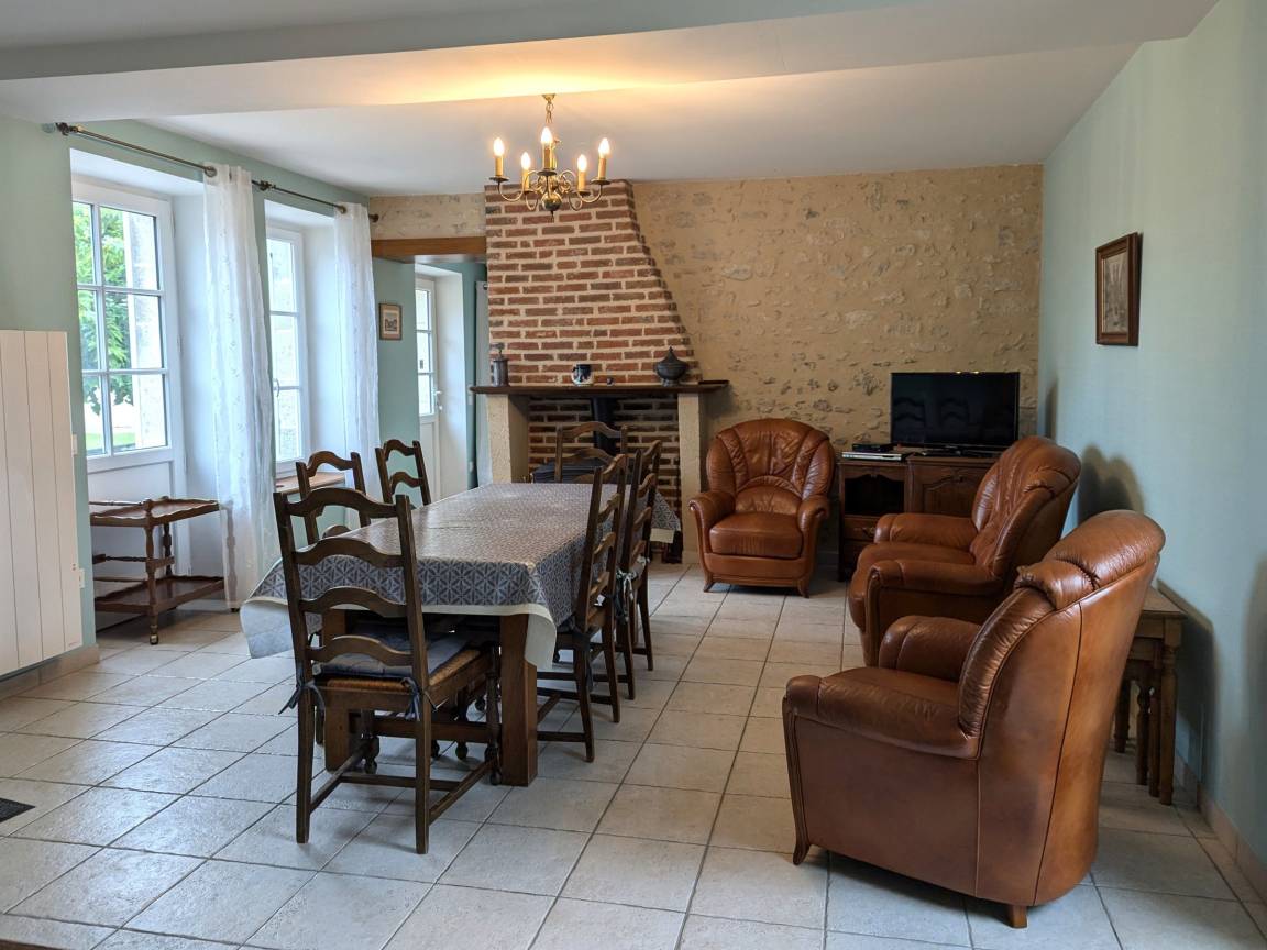 90 M² Cottage ∙ 4 Chambres ∙ 6 Personnes - Orléans