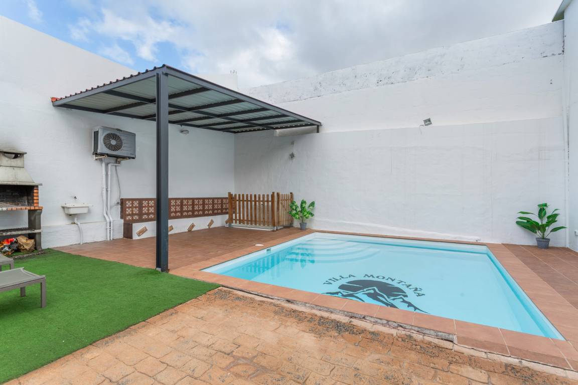 300 M² Villa ∙ 3 Chambres ∙ 6 Personnes - Telde