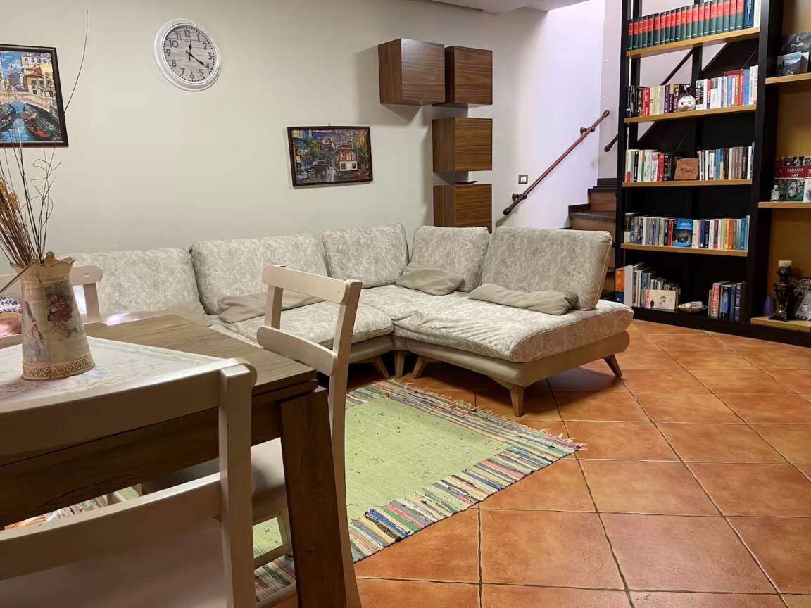 80 M² Apartment ∙ 3 Bedrooms ∙ 5 Guests - Tirana