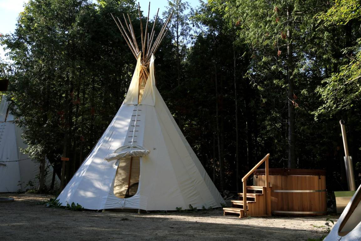 Camping ∙ 1 Chambre ∙ 6 Personnes - Ontario