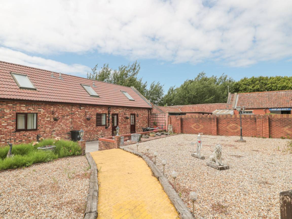 Cottage ∙ 3 Bedrooms ∙ 6 Guests - Burnham-on-Sea