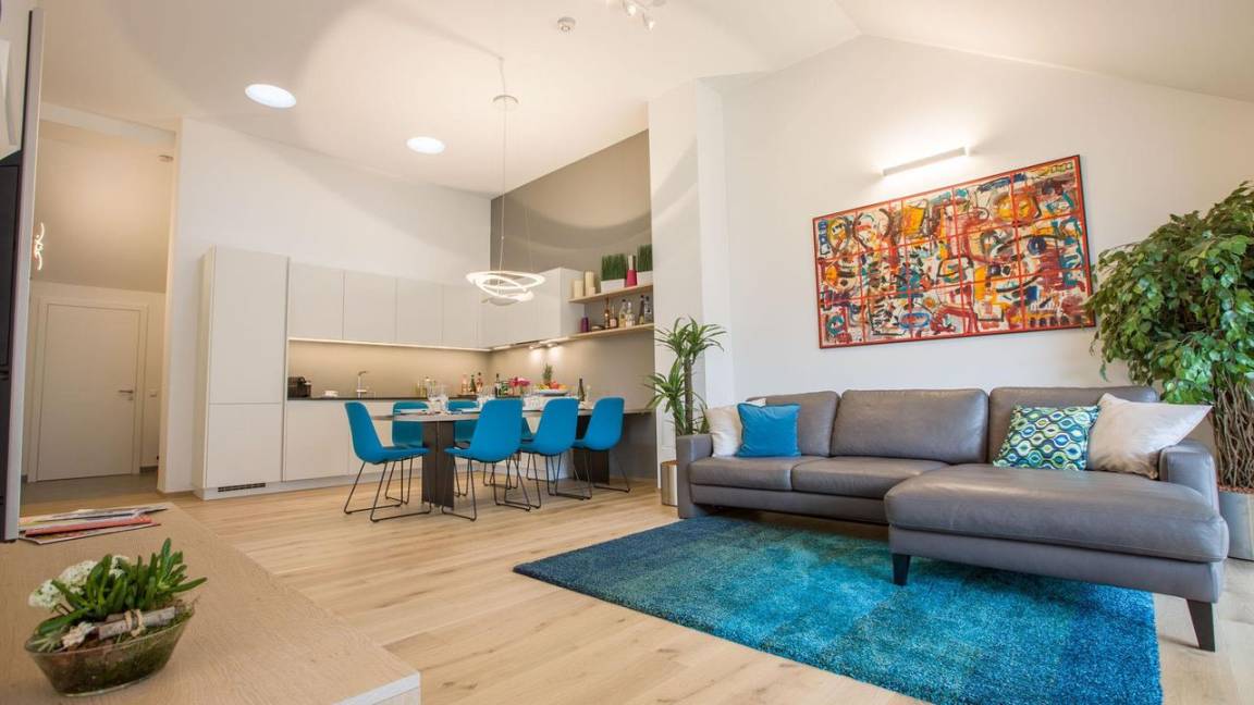 122 M² Apartment ∙ 3 Bedrooms ∙ 11 Guests - Obertraun