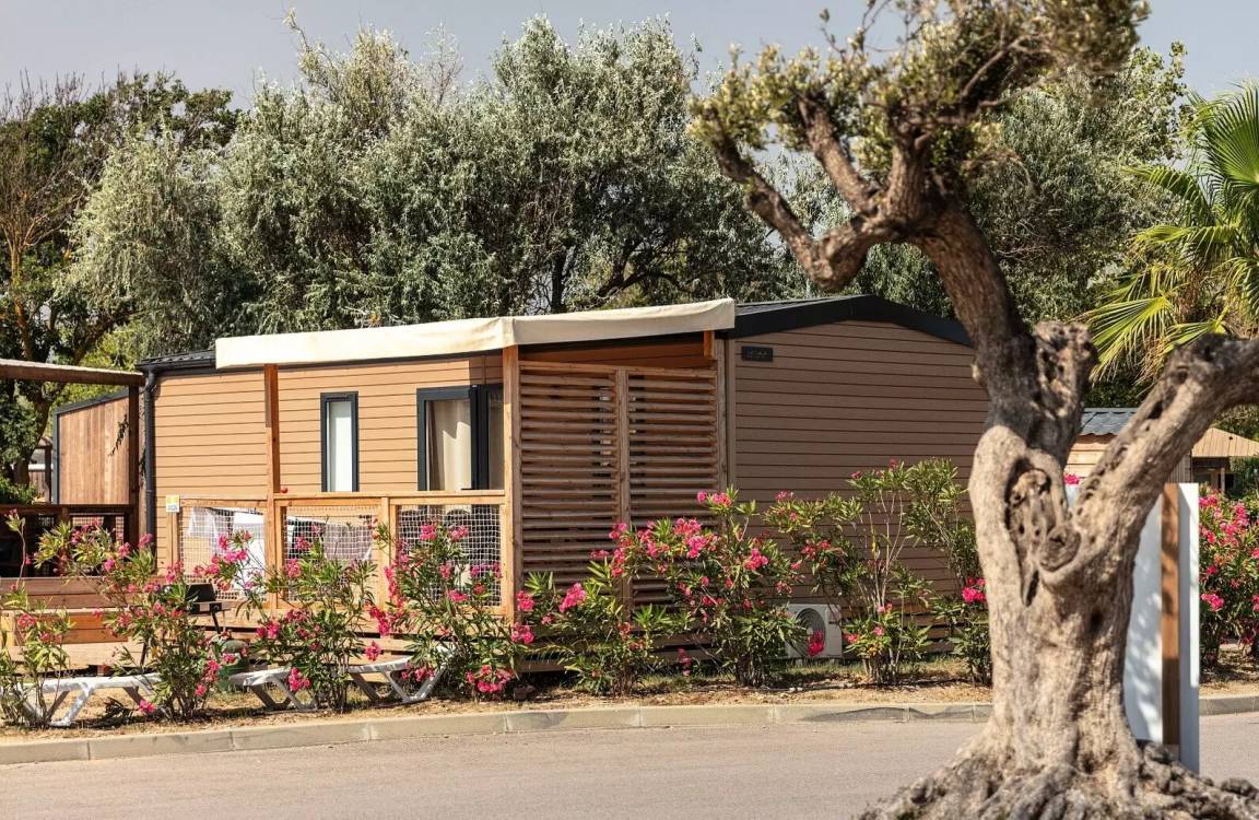 30 M² Caravan ∙ 2 Bedrooms ∙ 4 Guests - Marignane