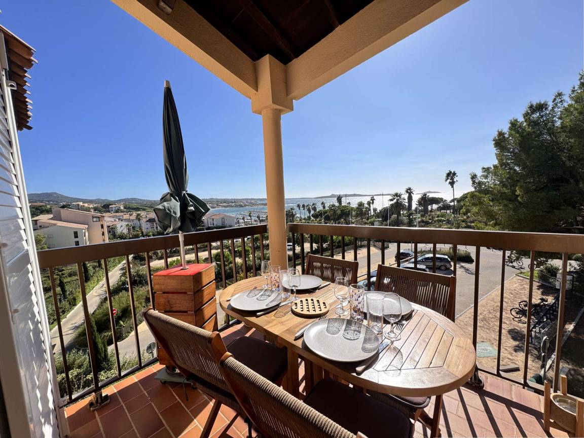 26 M² Appartement ∙ 1 Chambre ∙ 4 Personnes - La Seyne-sur-Mer