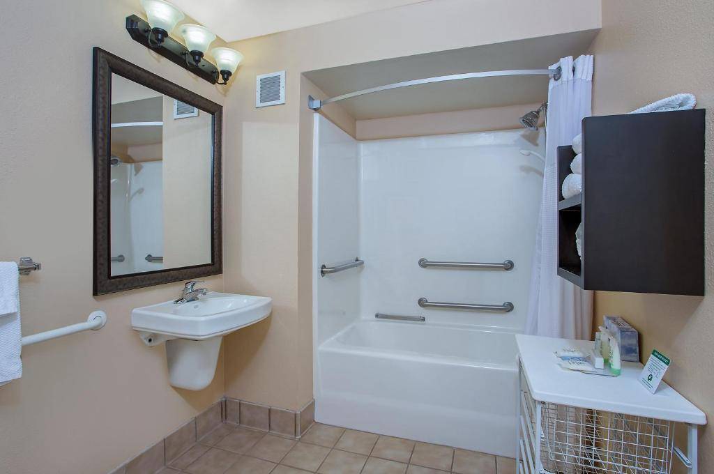 Condo ∙ 1 Bedroom ∙ 2 Guests - Nickajack Lake, TN