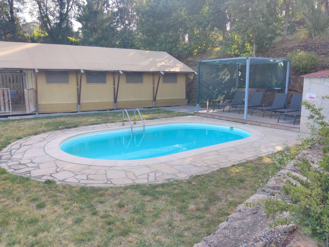 44 M² Leirintä ∙ 2 Makuuhuonetta ∙ 6 Vierasta - Portugal