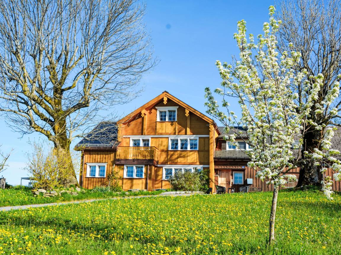 55 M² Ferienhaus ∙ 2 Schlafzimmer ∙ 4 Gäste - St. Gallen