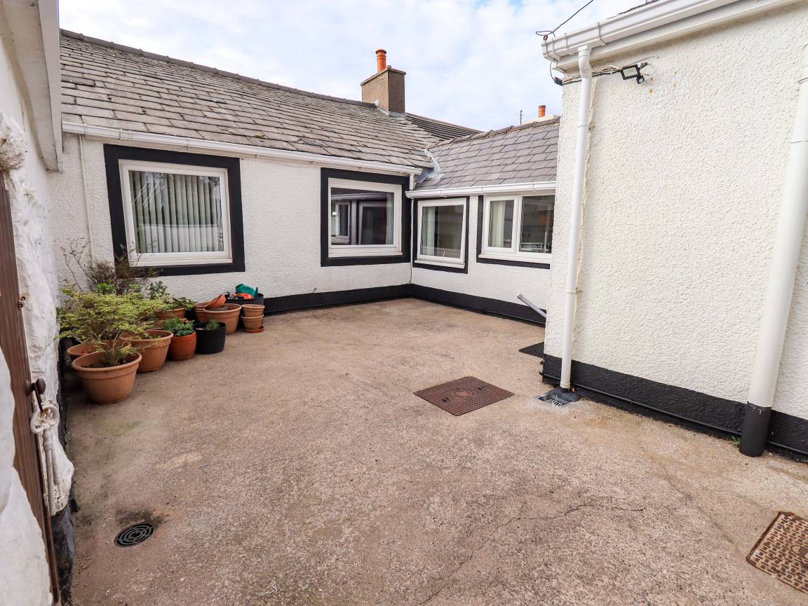 Cottage ∙ 2 Bedrooms ∙ 4 Guests - Saint Bees