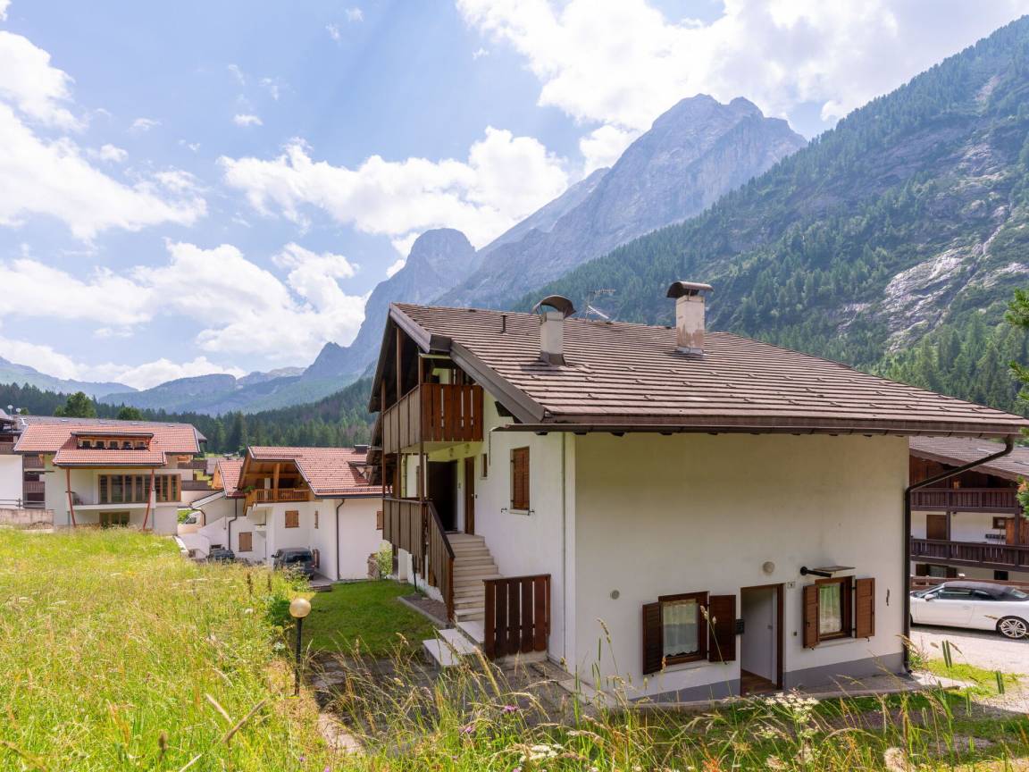 70 M² Apartment ∙ 2 Bedrooms ∙ 6 Guests - Canazei