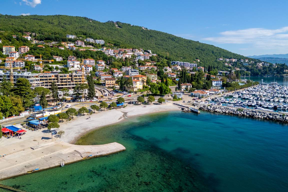 90 M² Huis ∙ 2 Slaapkamers ∙ 5 Gasten - Rijeka