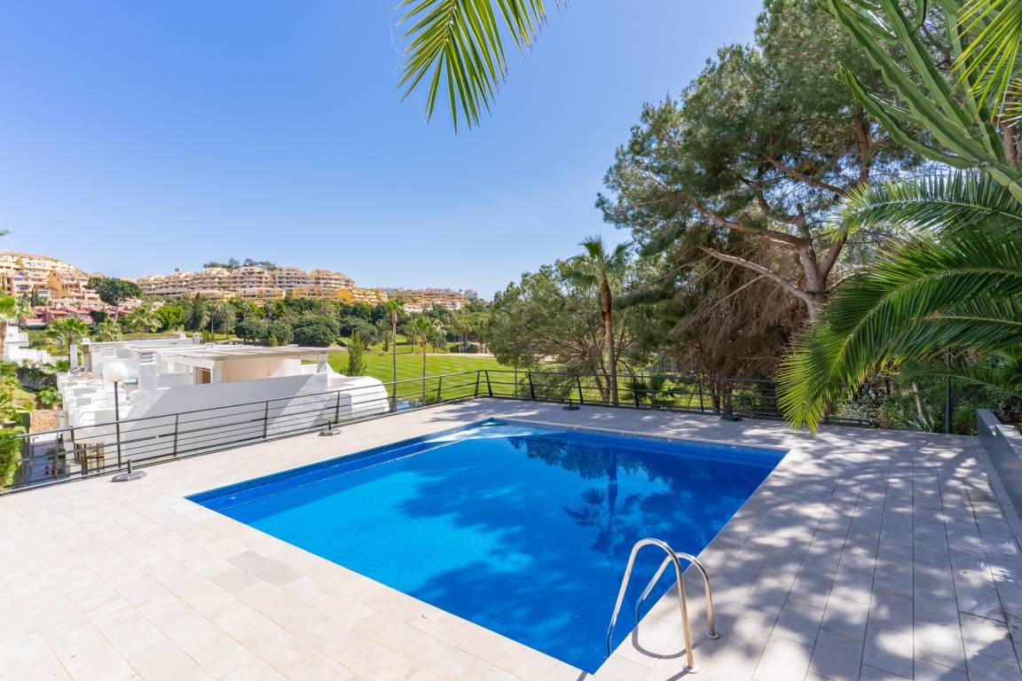 150 M² Casa ∙ 2 Habitaciones ∙ 5 Huéspedes - Torremolinos