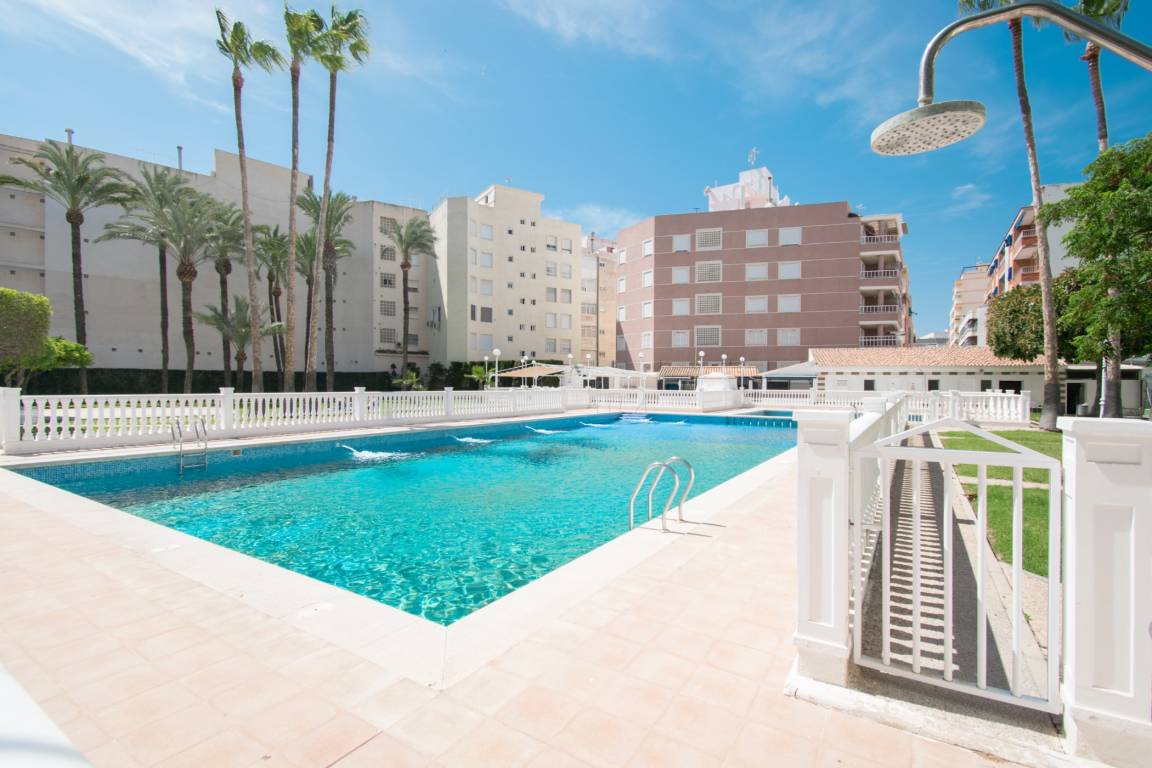 40 M² Appartement ∙ 1 Chambre ∙ 4 Personnes - Torrevieja