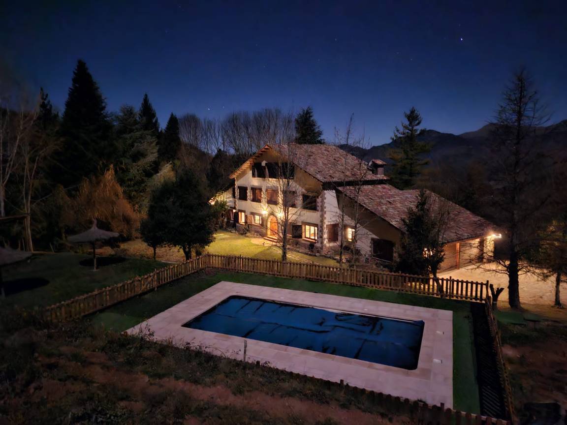 500 M² House ∙ 7 Bedrooms ∙ 22 Guests - Catalonia