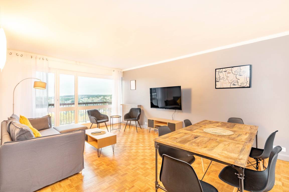 106 M² Appartement ∙ 4 Chambres ∙ 7 Personnes - ibis budget Issy Les Moulineaux Paris Ouest