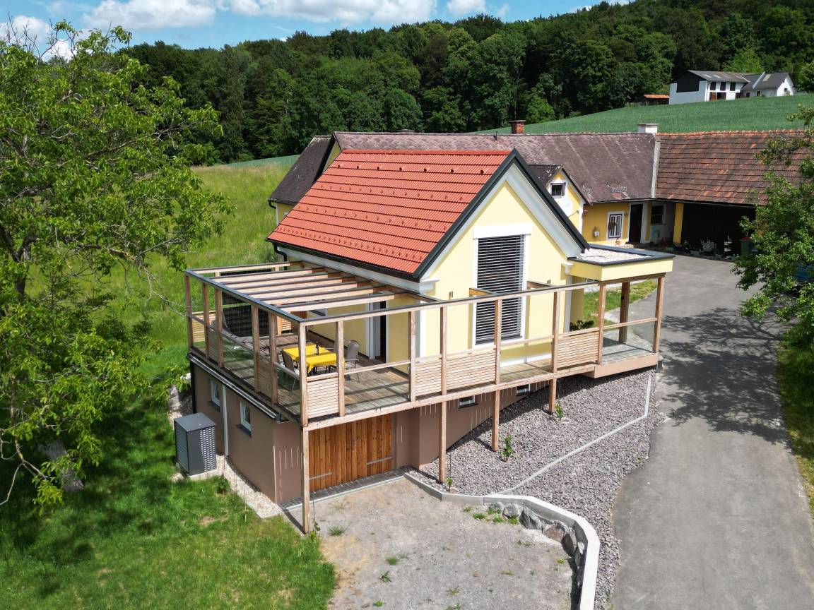 42 M² Ferienhaus ∙ 2 Schlafzimmer ∙ 4 Gäste - Bad Gleichenberg