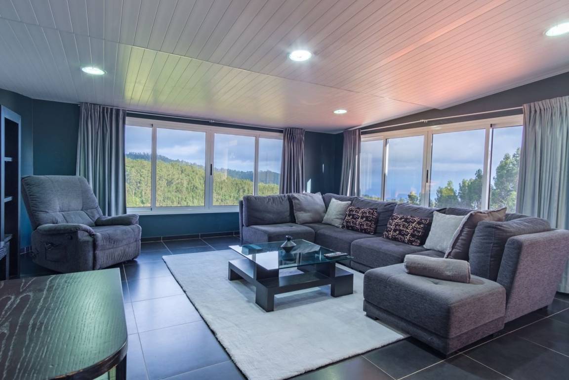 Apartamento ∙ 3 Habitaciones ∙ 6 Huéspedes - Ribeira Brava