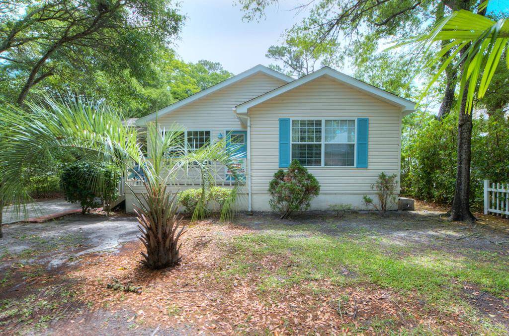 House ∙ 3 Bedrooms ∙ 6 Guests - Southport, NC
