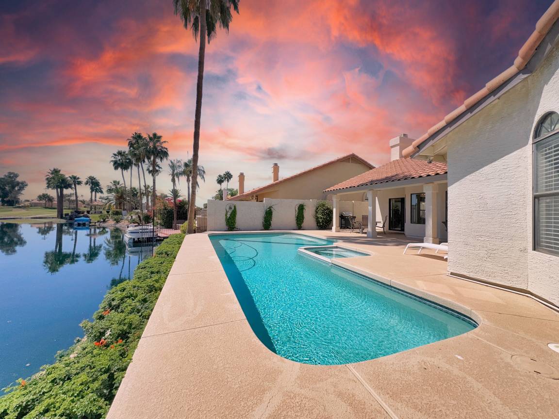 472 M² House ∙ 8 Bedrooms ∙ 18 Guests - Chandler, AZ